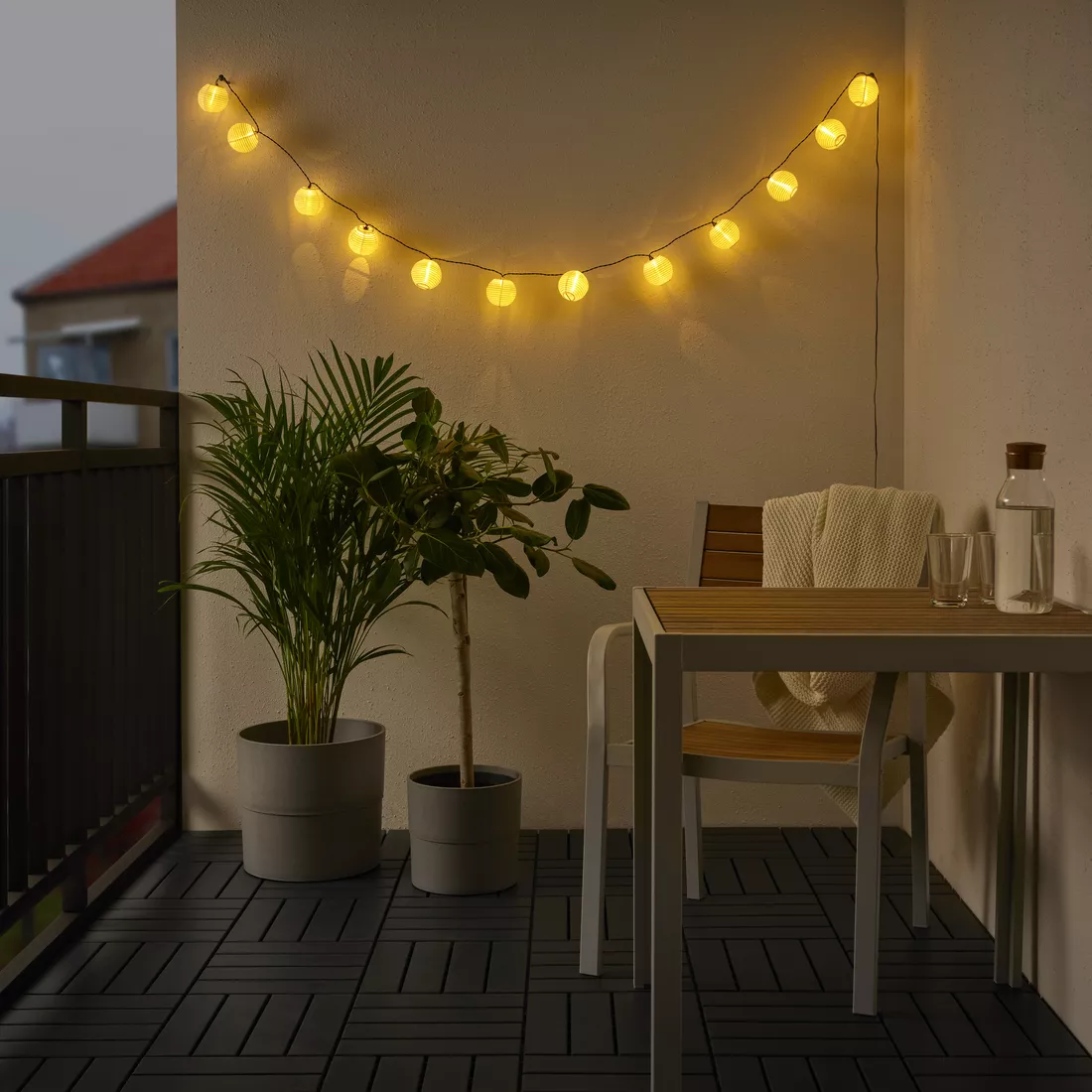 IKEA Gran Canaria - SOLVINDEN LED string light with 12 lights, battery ...